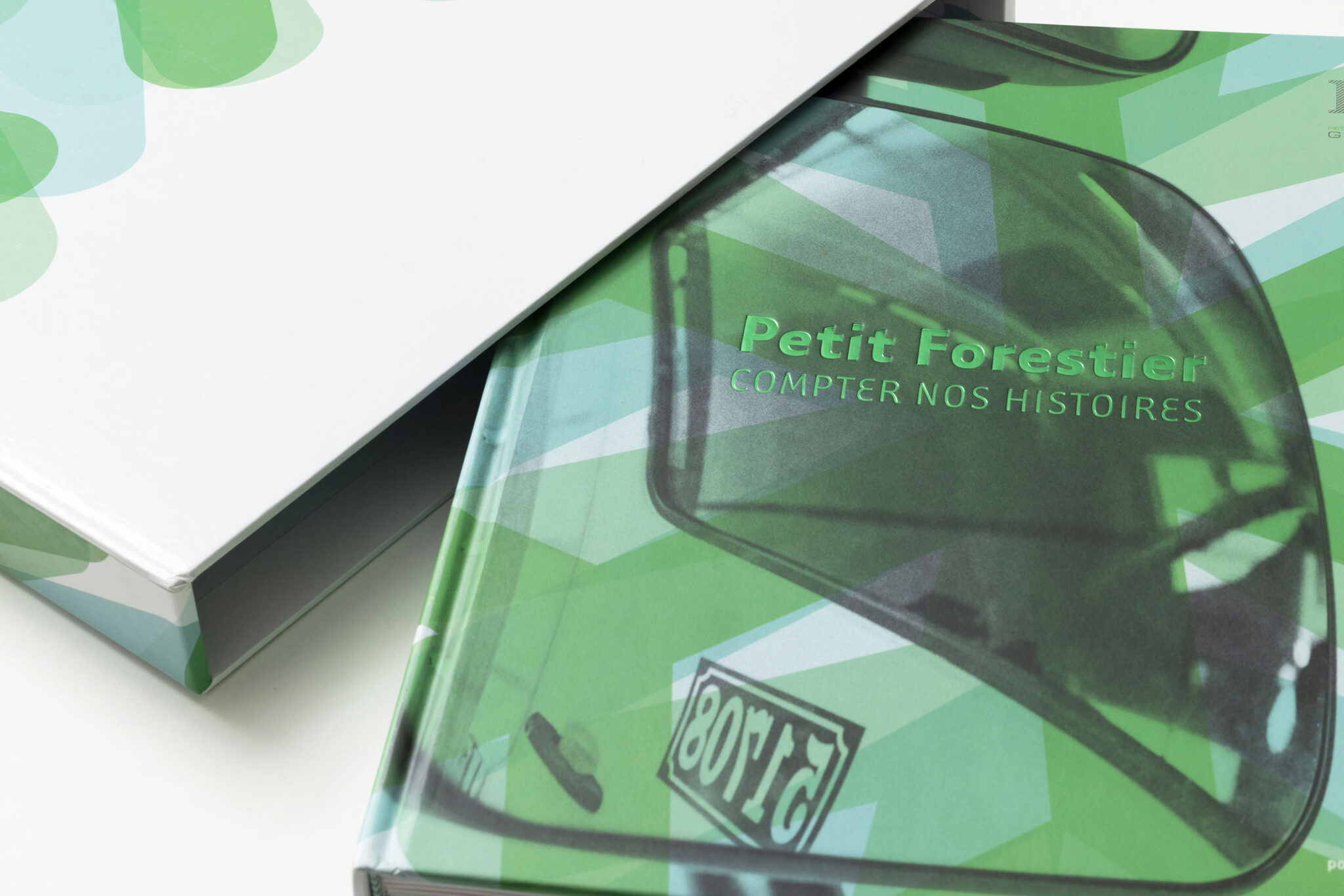 Les 100 ans de Petit Forestier, un ouvrage édité par Porte-plume